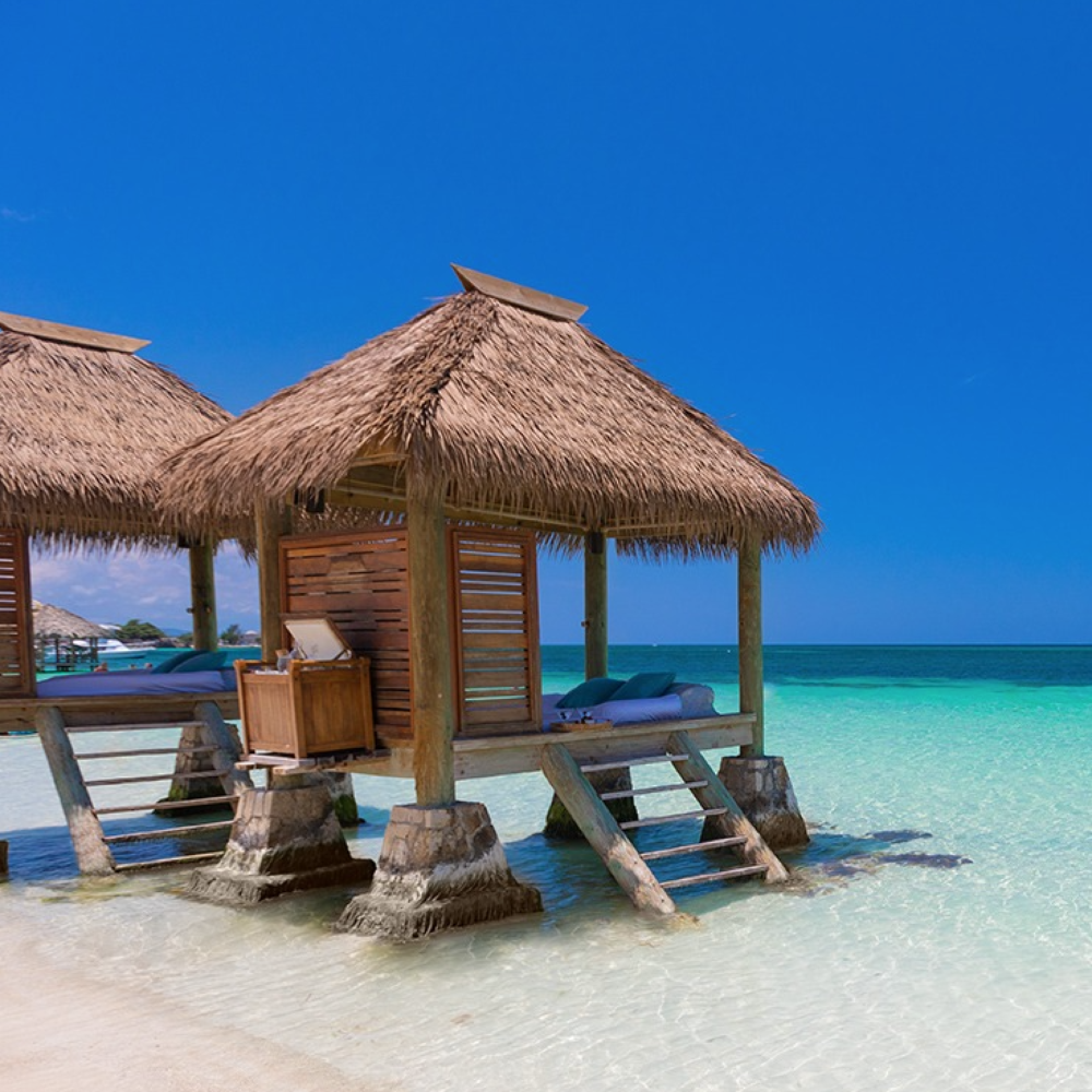 Synthetic Virothatch Java Roof | Safari Thatch